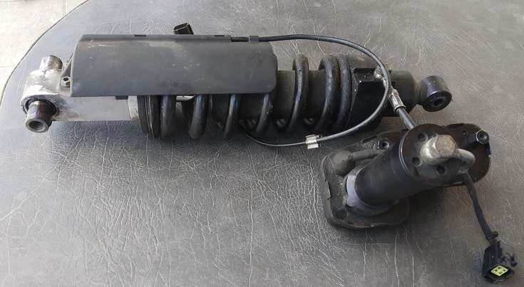 Adapter to convert shock absorber from SE to standard - Modifications ...