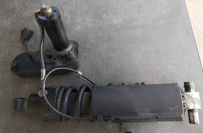 Adapter to convert shock absorber from SE to standard - Modifications ...